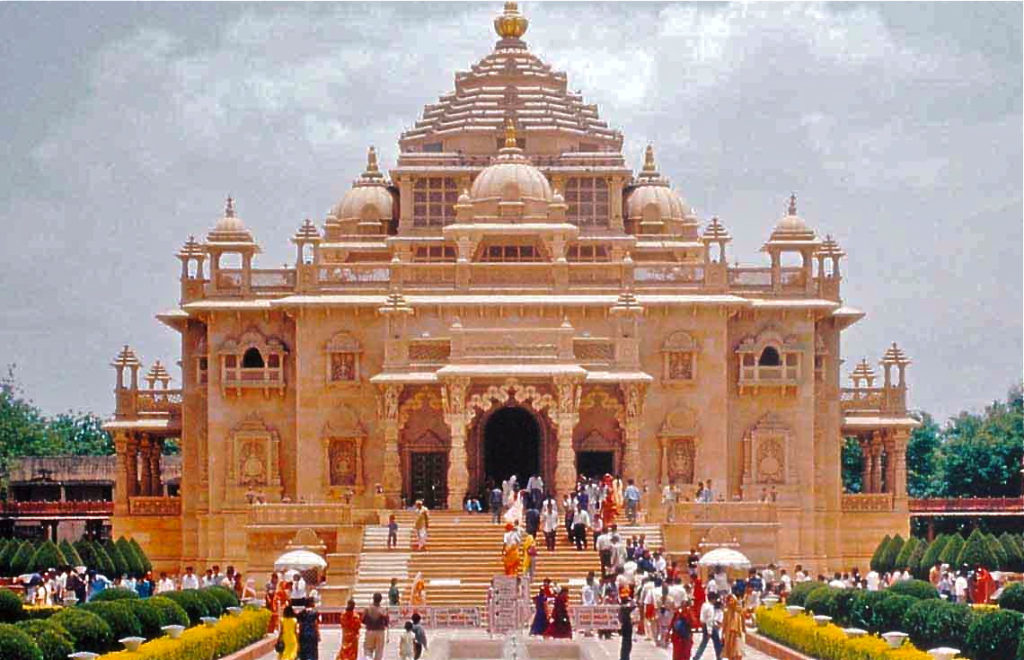 Explore the Most Famous Temples in Ahmedabad and Stay Spiritually ...